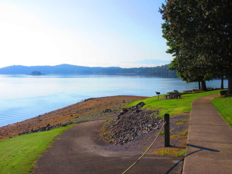 Douglas Dam Headwater Campground – Douglas Lake